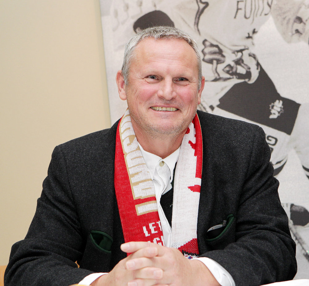 Rainer Beck: "Visionen sind die Grundlage für etwas Großes" - Eishockey ...