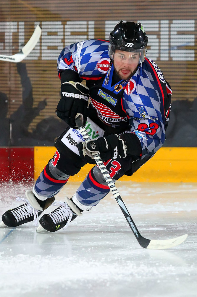 Fire-Top-Scorer Andrew Schembri verlängert Kontrakt in Deggendorf ...