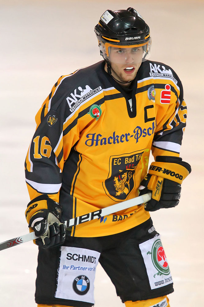 Michael Pfaff verstärkt die Abwehr des TSV Peißenberg - Eishockey NEWS