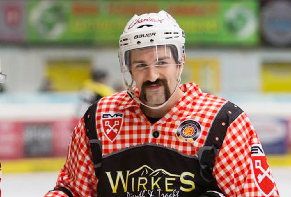 „Mr. Movember 2015“ Jeff Smith: „Mein Vater hat mich inspiriert, er ...