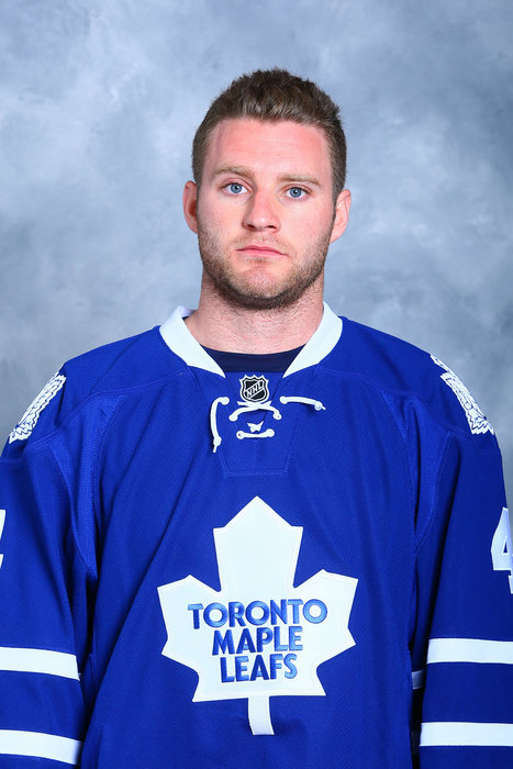 Vier-Spieler-Deal zwischen Nashville und Toronto sichert Holzers ...