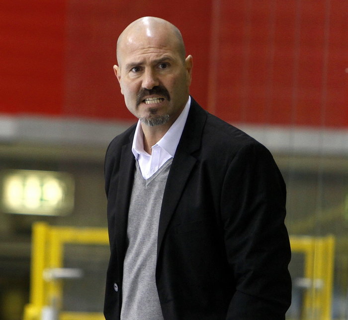 Herner EV trennt sich von Cheftrainer Carsten Plate - Frank Petrozza ...