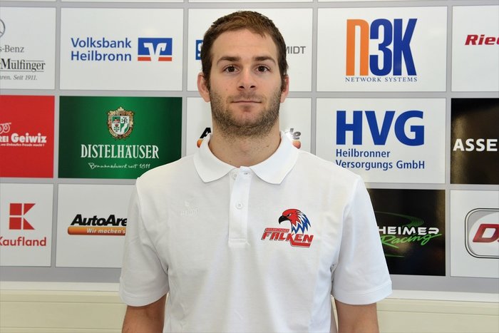 Goalie Andrew Hare spielt weiter für die Heilbronner Falken in der DEL2 ...
