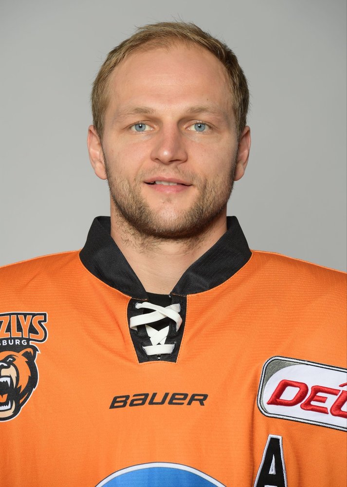 Wolfsburgs Sebastian Furchner ist Spieler des Monats Oktober ...