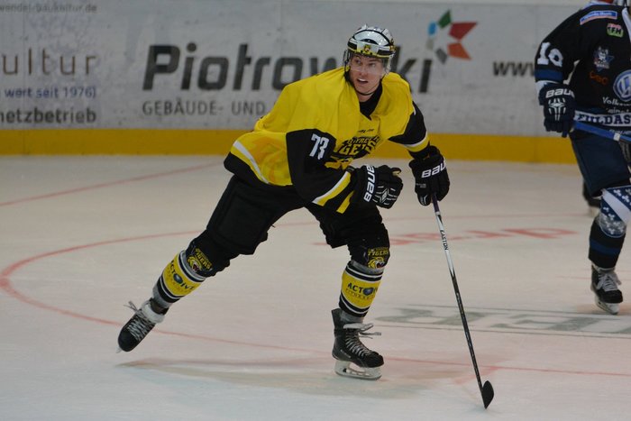 ESC Wohnbau Moskitos verpflichten Ex-Scorpion Kyle DeCoste - Eishockey NEWS