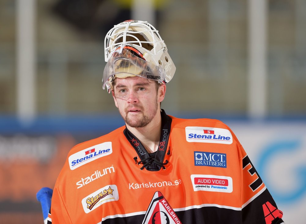 Krefeld: Goalie Patrick Galbraith bleibt bei den Pinguinen - Eishockey NEWS