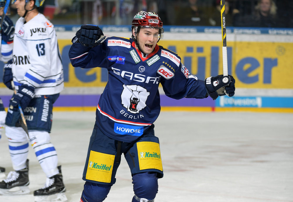 Torjäger Sean Backman bleibt nach Medienberichten weitere zwei Jahre ...
