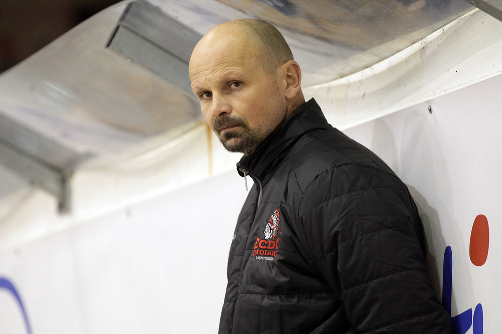 Süd-Oberligist ECDC Memmingen trennt sich von Waldemar Dietrich und Jan ...