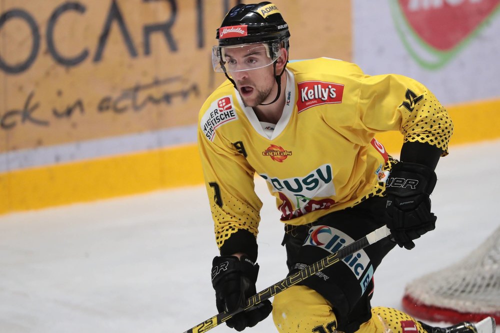 Auch Augsburg legt nach: Erfahrener Stürmer Jamie Arniel kommt aus Wien ...