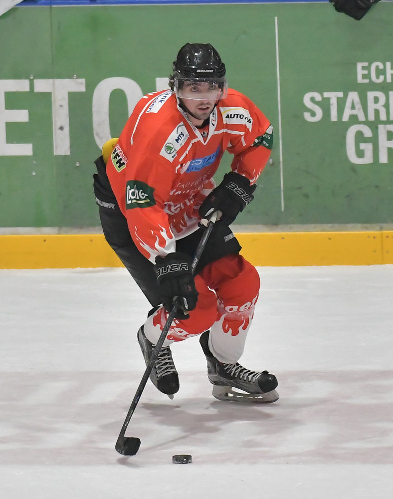 Zach Hamill hat seinen Vertrag in Bad Nauheim verlängert - Eishockey NEWS