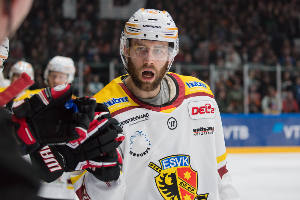 Kaufbeuren: Alexander Thiel verlängert Vertrag, Calvin Pokorny geht ...