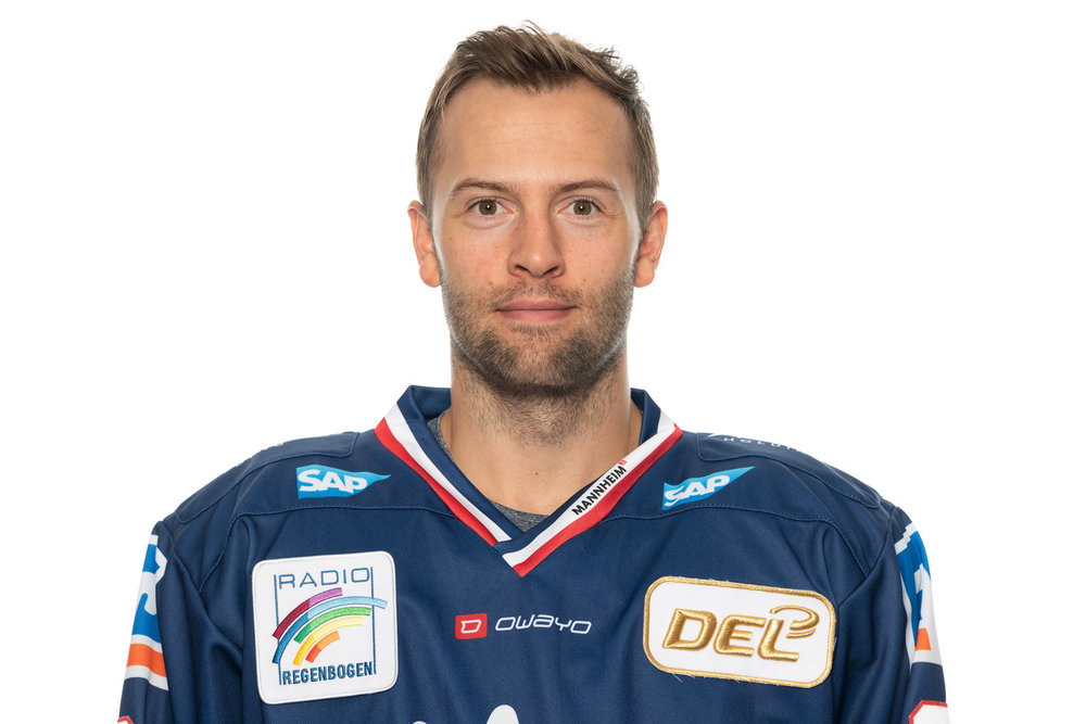 Iserlohn Roosters holen Angreifer Brent Raedeke aus Mannheim an den ...