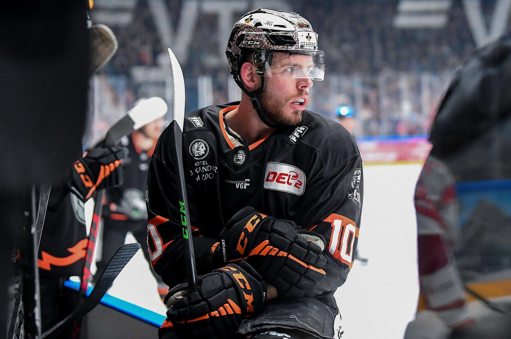 Ärger in Frankfurt: Matt Carey ohne Zustimmung der Löwen nach Kanada ...