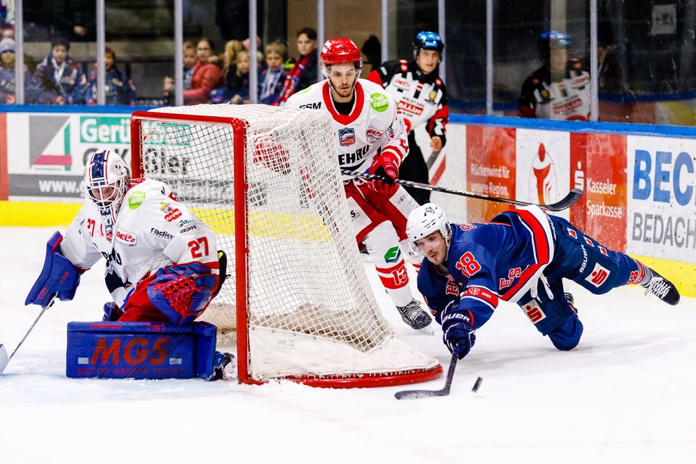 Bad Nauheim zurück in der Erfolgsspur, Kaufbeuren unterliegt in Heilbronn, Bayreuth feiert ...