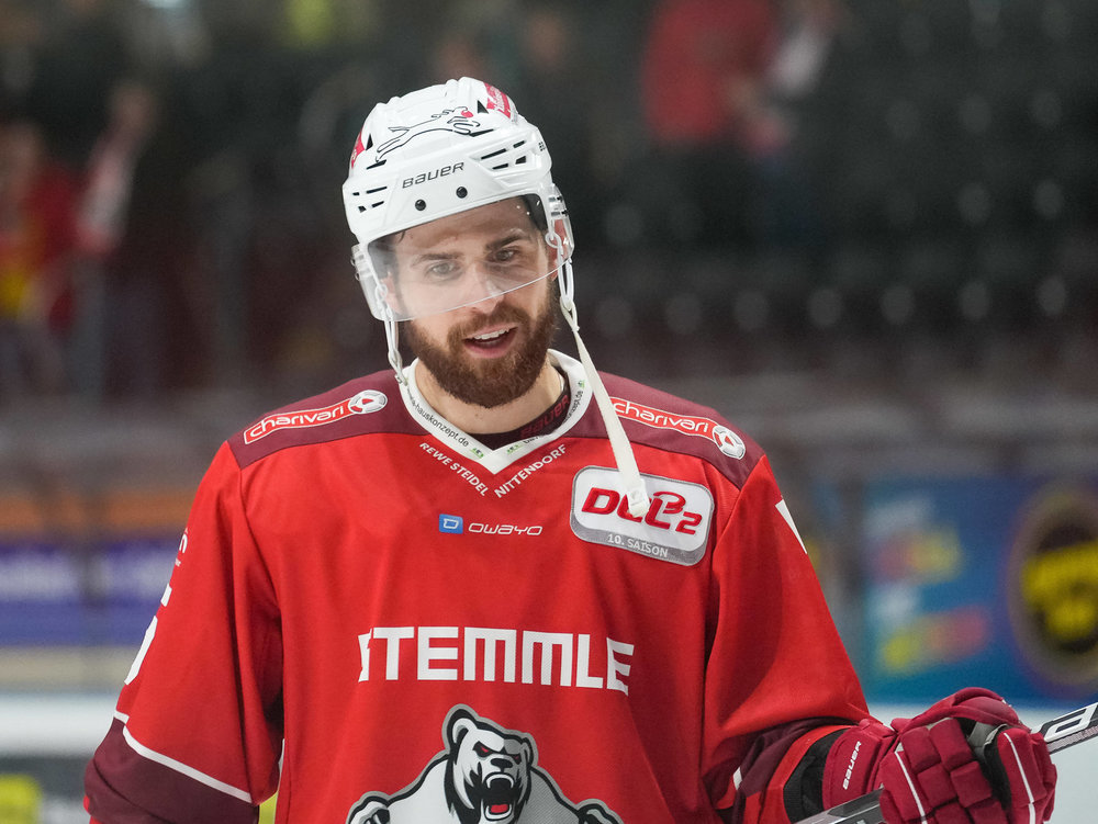 Eisbären Regensburg aus der DEL2 bestätigen Verbleib von punktbestem ...