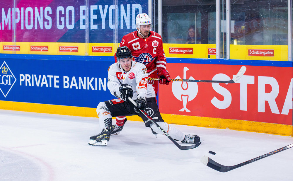 Berlin bindet Bergmann und Tobias Eder, Ingolstadt holt Alex Breton ...