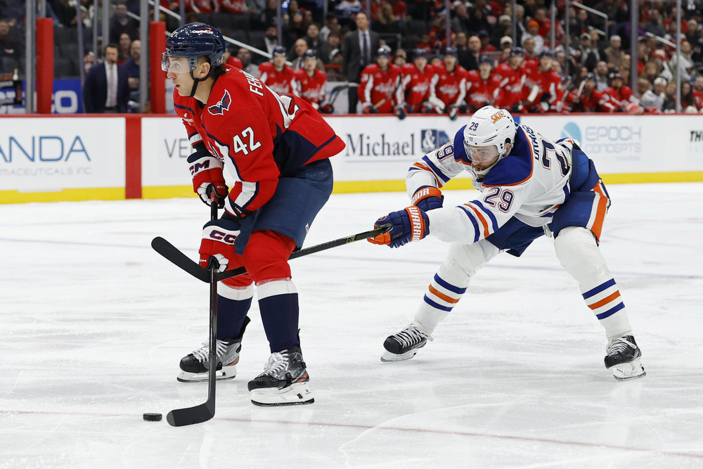Ovechkin mit Tor Nummer 904 – Capitals schlagen Oilers deutlich, Sturm verliert mit Boston ...