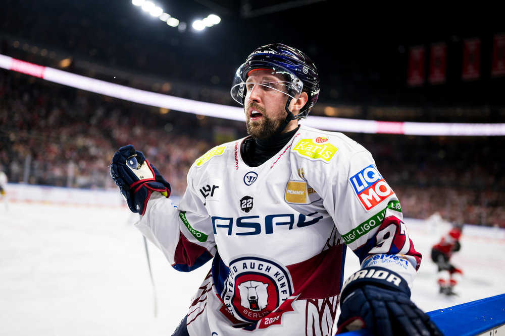 München holt Fontaine von Meister Berlin, Straubing angelt sich ...