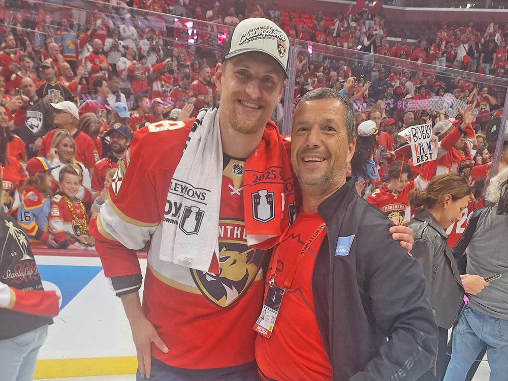 Stanley-Cup-Sieger Nico Sturm: „Dieses Ding wieder hochheben zu dürfen ...